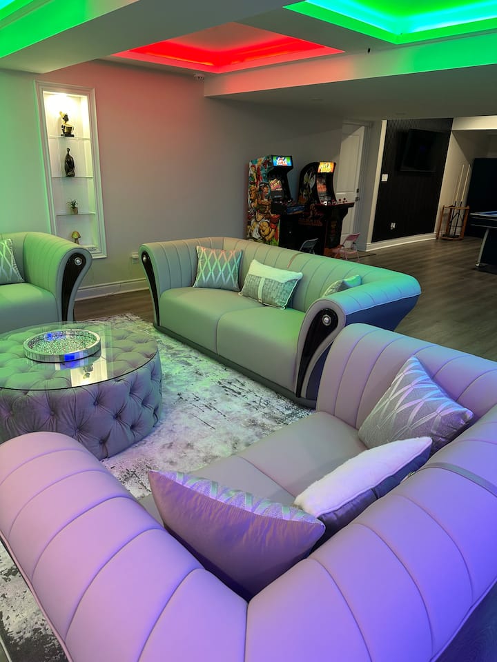 Luxury Retreat - St. Catharines