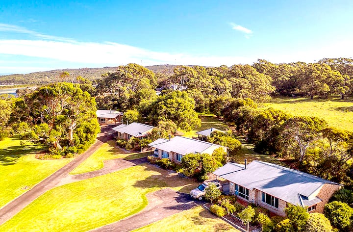 Spring Bay Villa 3 - Ocean Beach