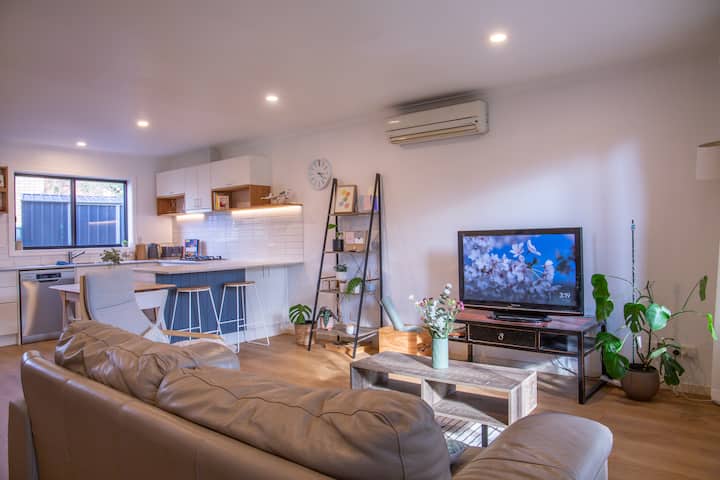 Villa In Bright - Bright