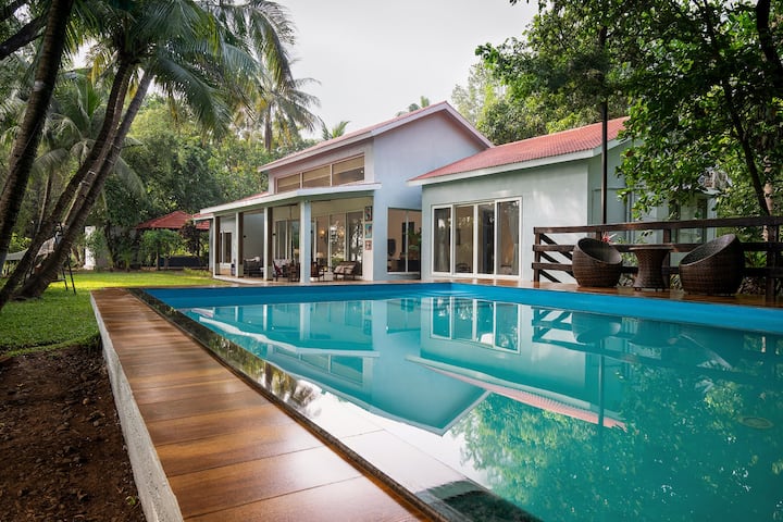 Banyan Tree Pool Villa At Surya River Thane - Palghar