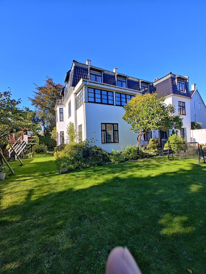 Smuk Lejlighed I Stille Kvarter. - Copenhagen