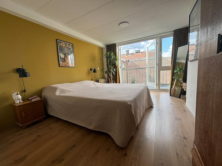 Great Two-bedroom Apartment - Rotterdam