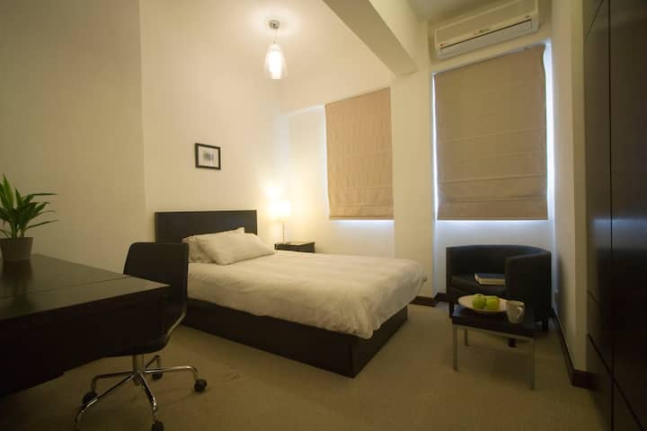 Heart Of Soho - Sai Ying Pun