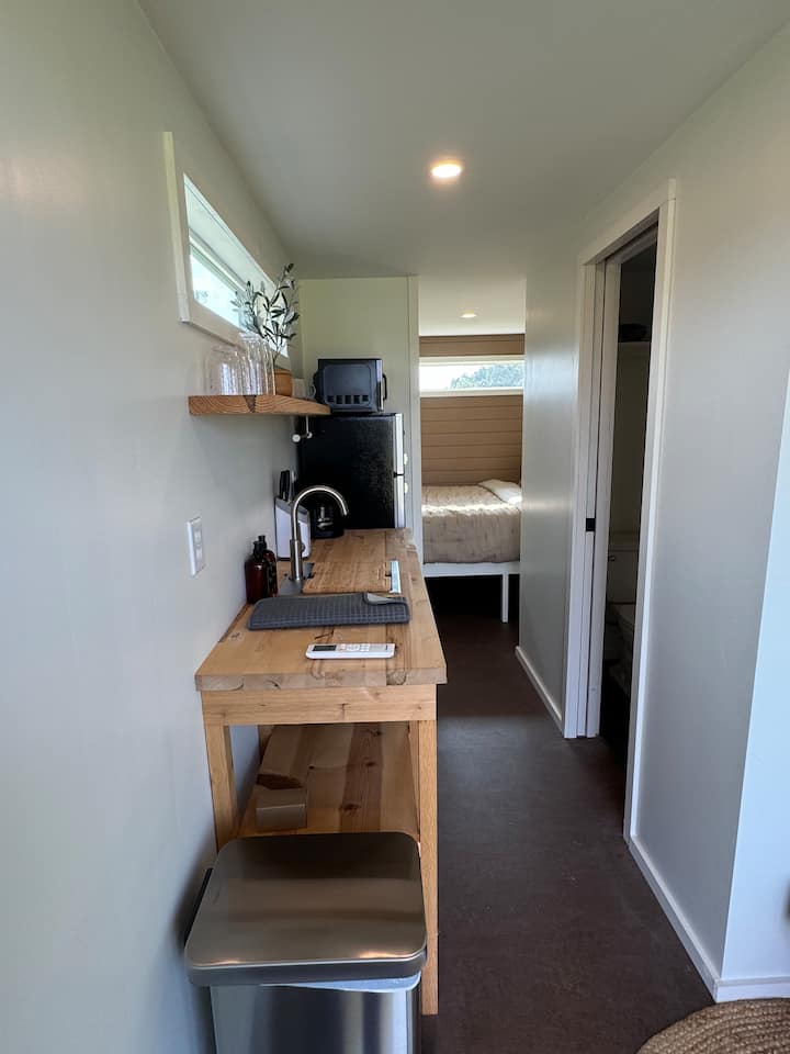 Tiny Home Of The Lower Colorado - Smithville, TX