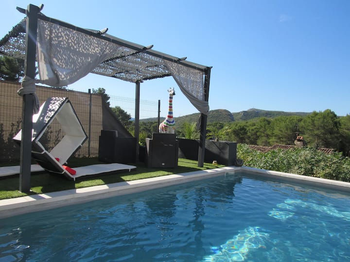 Chambre-studio De 23m2, Piscine En Option - Mimet