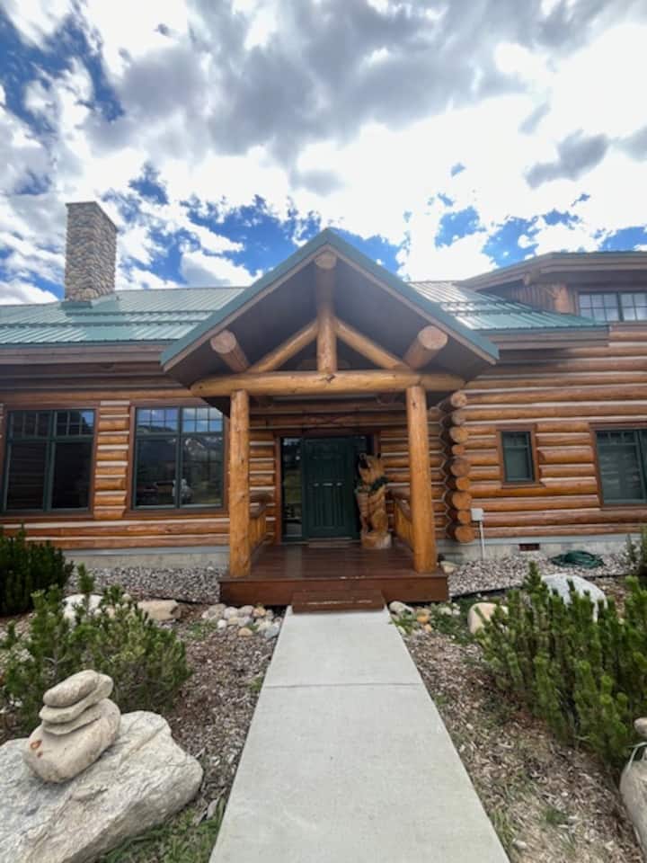 Mountain Cabin In Big Sky - Big Sky, MT