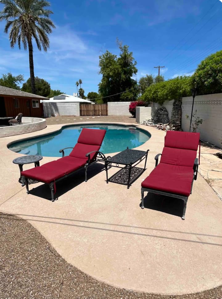 Asu Close! Tempe Resort Retreat - Guadalupe, AZ