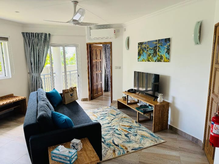Summer Sand - Two Bedroom Apartment - Seychelles