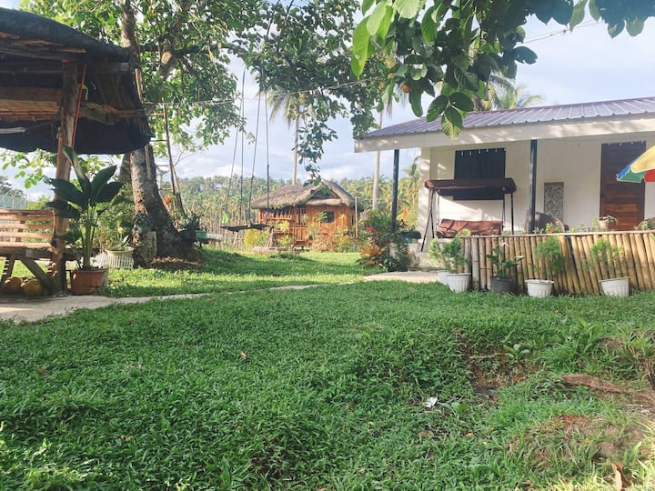 Uma Ni Islao Private Farm Cabin - Legazpi