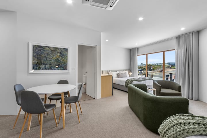 Seagate Moonta Bay - Family Suite - Port Hughes