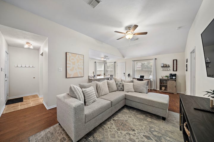 30+ Day Rental | Pet-friendly | Tomball - Tomball, TX