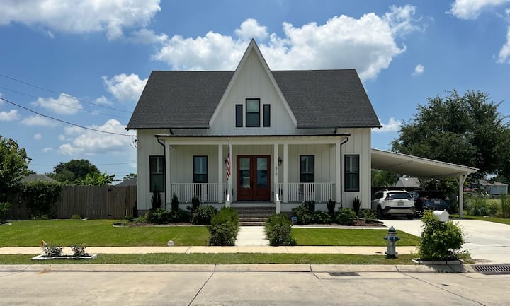 Lgbtq Rooms In Spacious Home 5 Miles From Fq! - New Orleans, LA