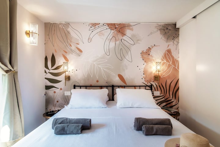 Vanity Flat - The House Of Travelers - Como