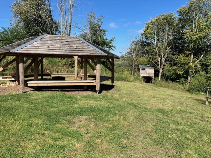 The Hideout At Jamie's Farm - For Up To 10 Guests - Cotswolds