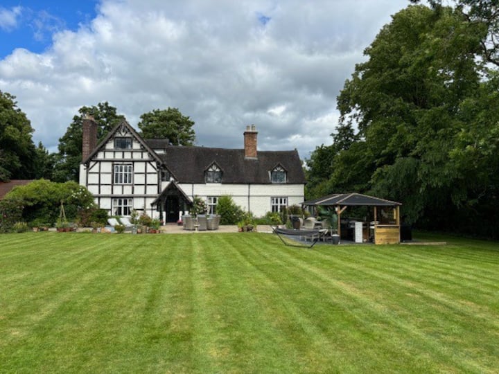 The Retreat At Whittington Grange - Worcester