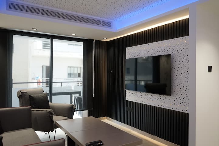 Mackenzie Beach Boutique Apartment - Larnaca