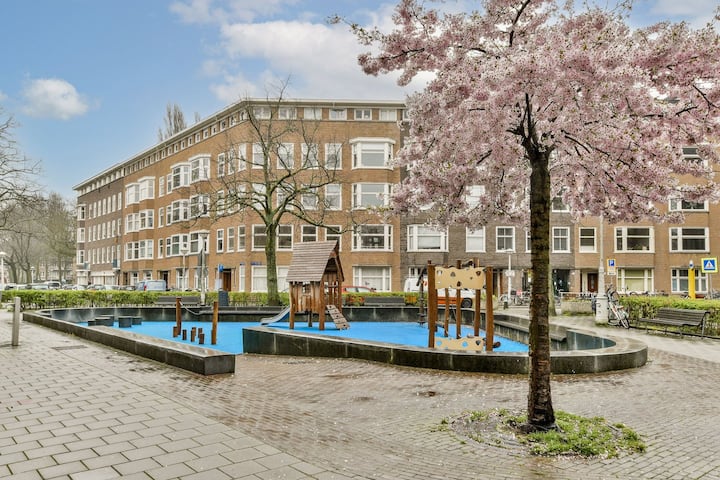 Mooi Licht Appartement Met Tuin - Amsterdam