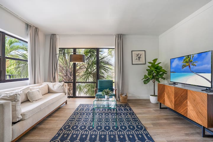 Ft Lauderdale 2 Bd/2ba Apt Pool/parking Steps To T - Fort Lauderdale, FL