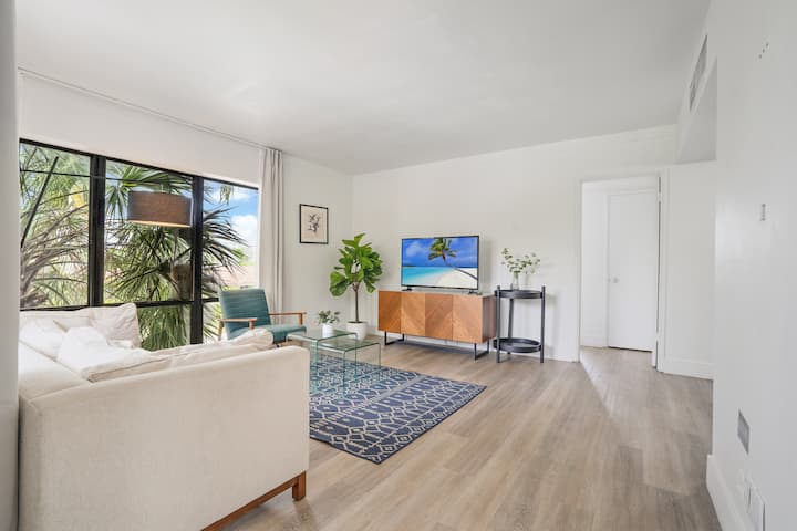 Vivaldi #101 - Fort Lauderdale, FL