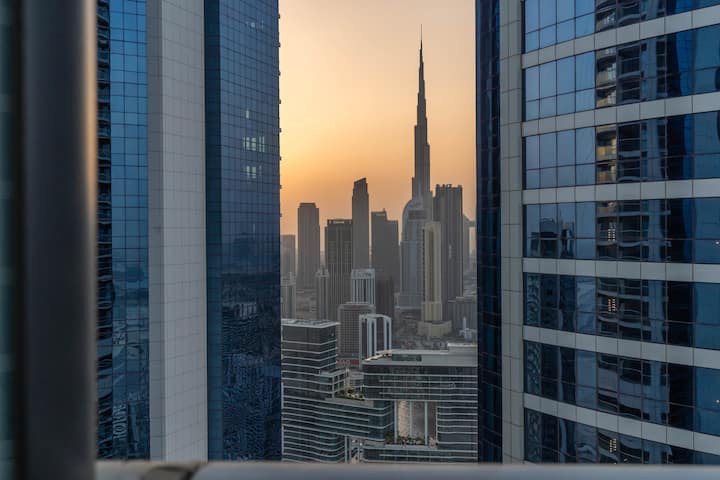Dubai Paramount 1br | Burj Khalifa View - Dubai