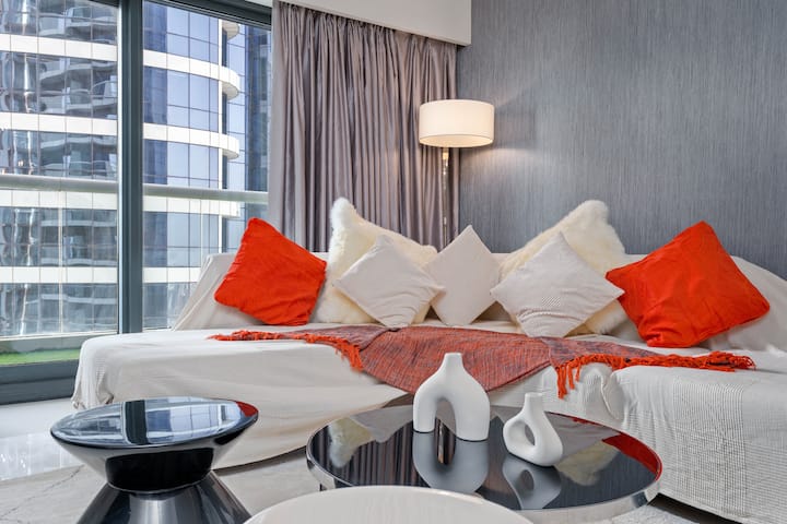 Dubai Paramount 1br | Burj Khalifa View - Dubai