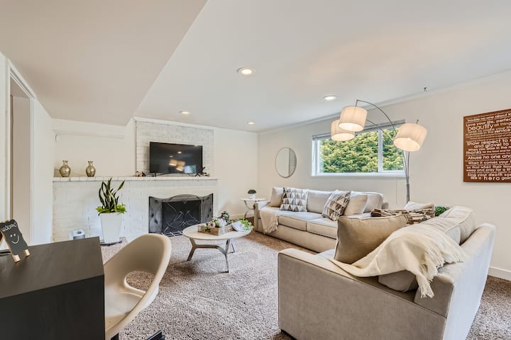 Tranquil Seatac Hideway! - Tukwila, WA