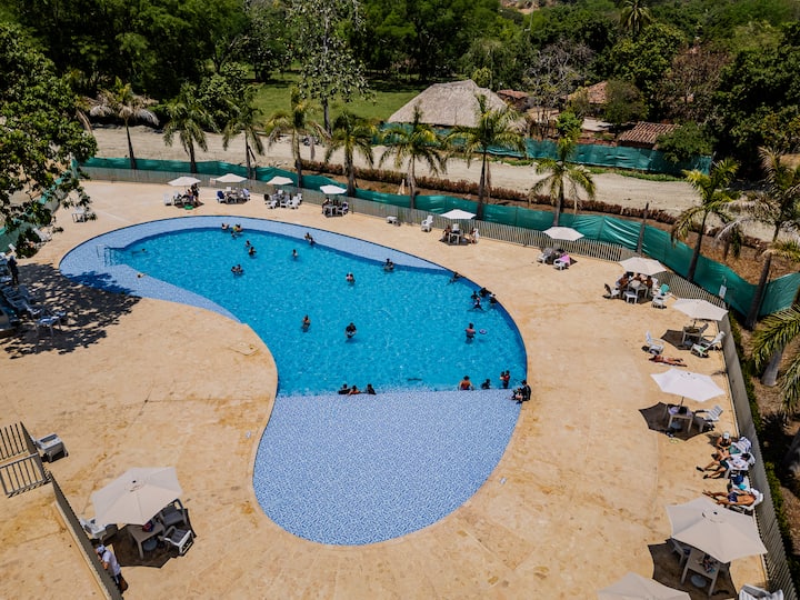 Luxury & Modern Vacation Apt+ Pool+ac/for 7 People - Santa Fé de Antioquia