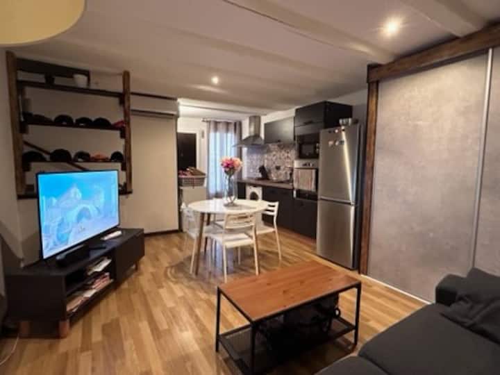 Appartement Pour 1 à 4 Voyageurs - Orange