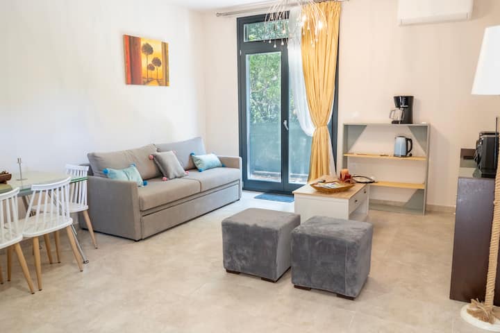 Γαλήνη μέσα στη μοναδική φύση του Κάμπου της Χίου - Хиос