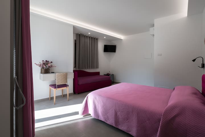 Villavita, Cozy Double Room With Balcony - Praiano