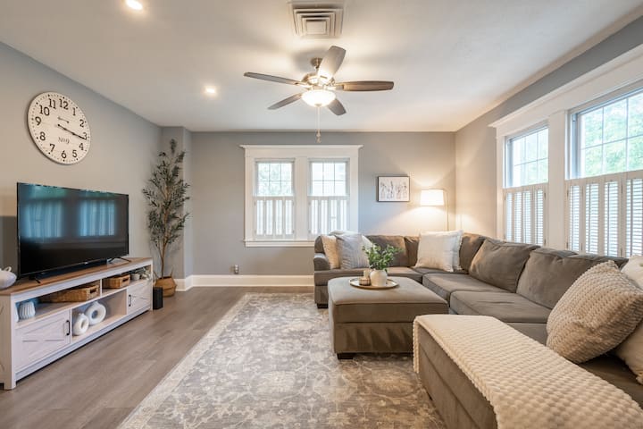 Pet-friendly Eastport | Yard & Fire Pit - Annapolis, MD