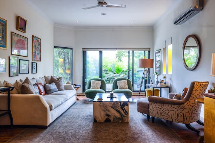 Modern & Luxury Boutique House | Private Gym | Dha - Pakistan
