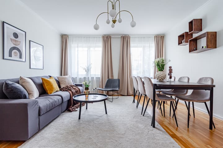 Cozy Home In Charming Sundbyberg - Estocolmo
