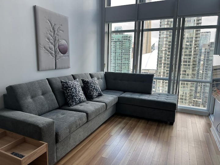 Beautiful Loft With View - Georgina