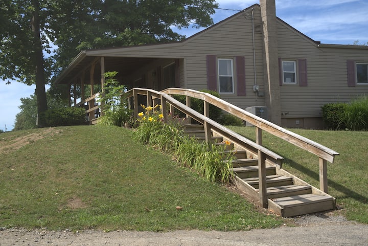 Villa In Attica - The Lodge - Liberty Lake, Liberty Township
