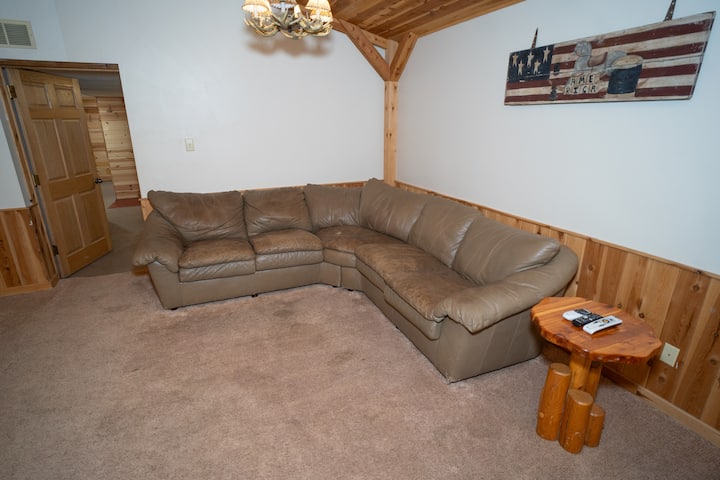 Villa In Attica - The Lodge - Liberty Lake, Liberty Township