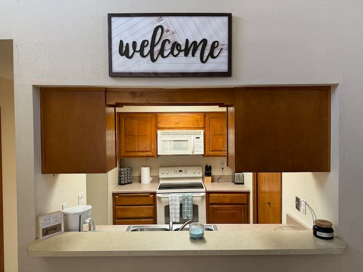 Centrally Located In Ne Heights-refrigerated Air! - New Mexico