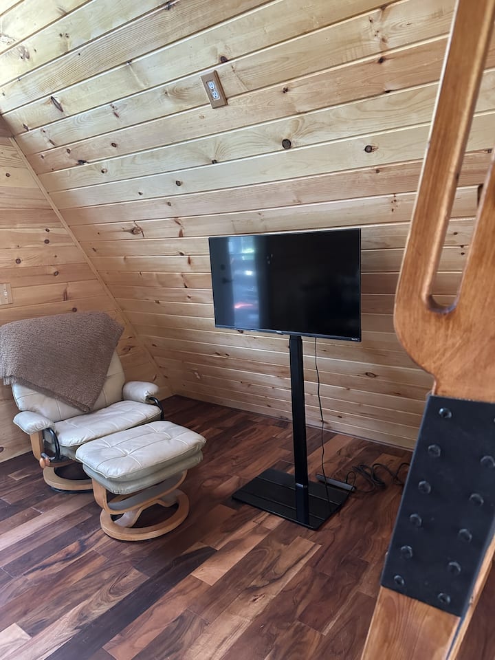 Music Man Cave Cabin - Ridgeway, SC