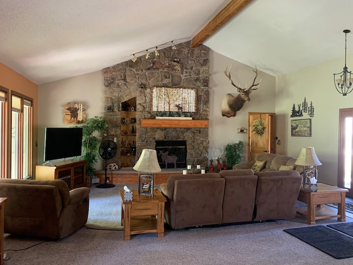 Old Ranger Homestead #3288 - Estes Park, CO