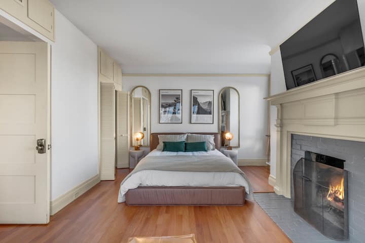 New Cozy Room In Pac Heights - San Francisco, CA