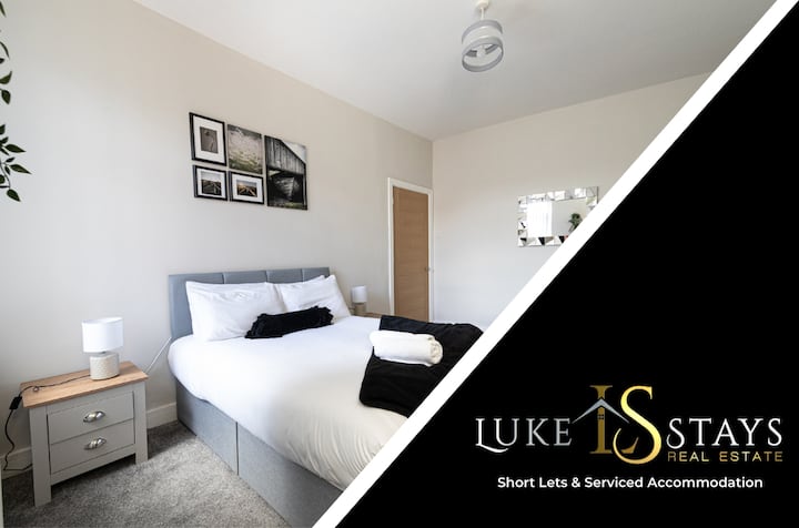 Luke Stays -Hillfield St Bensham - Northumberland