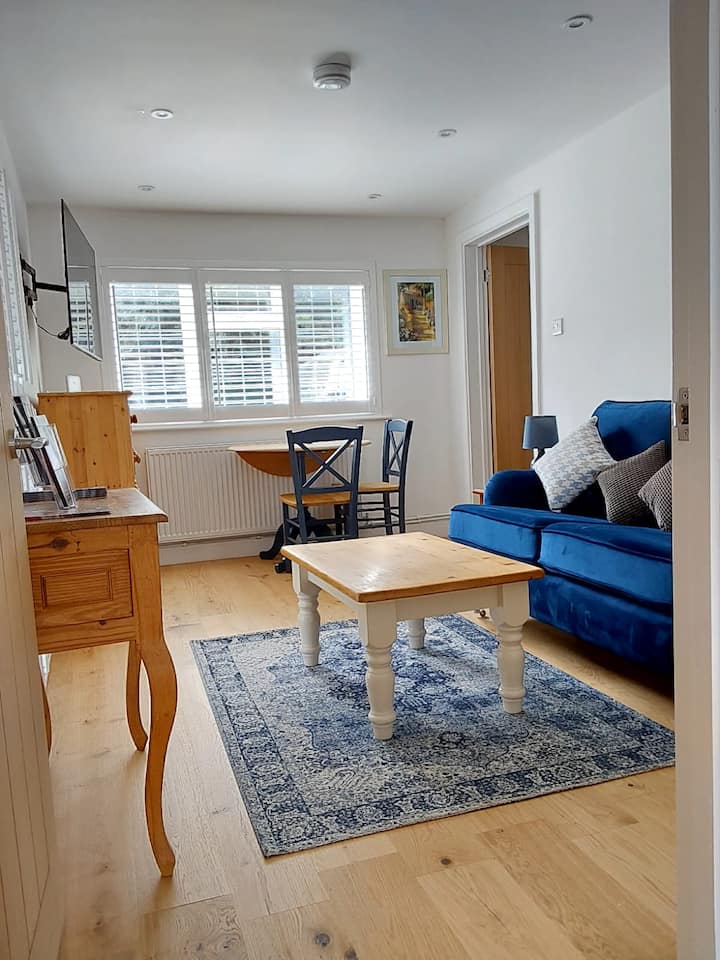 Baytree Flat - Arundel