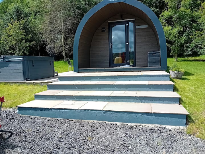Cocksfoot Luxury Glamping Pod - Northallerton