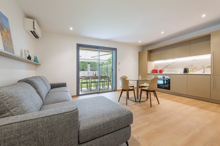 Menton Appartement Avec Jardin Prêt Du Centre
N°01 - Menton
