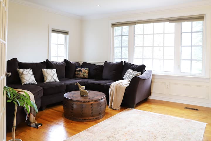 Little Cozy Retreat House - Newmarket