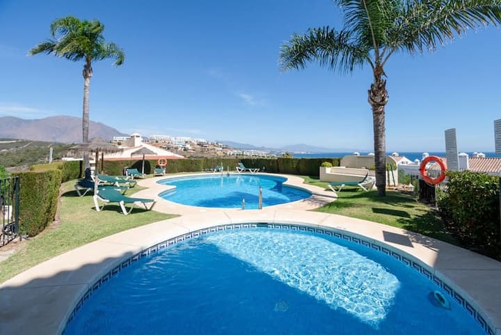 Apt. De 3 Dormitorios A 3 Minutos De La Playa - Manilva