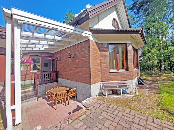 Villa Johanna -
Tilava Ja Kodikas Omakotitalo - Hollola