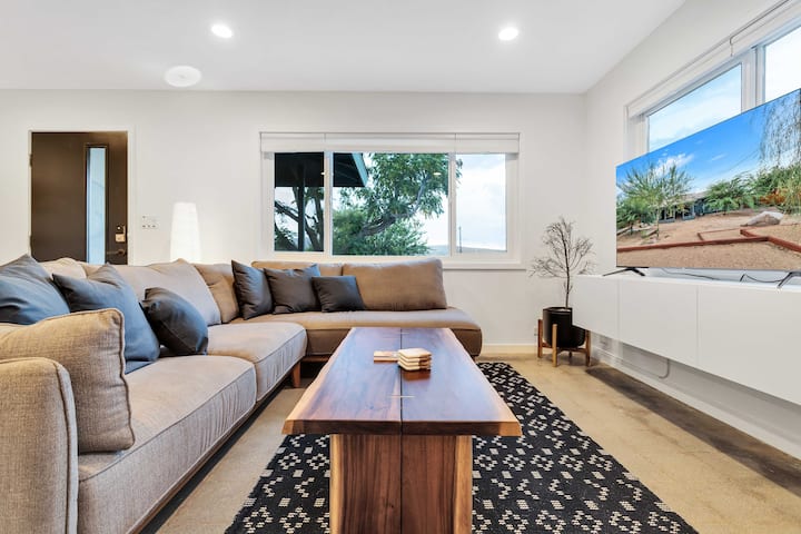 Tranquil Desert Escape: 10 Min Walk To Jt Village! - Joshua Tree, CA