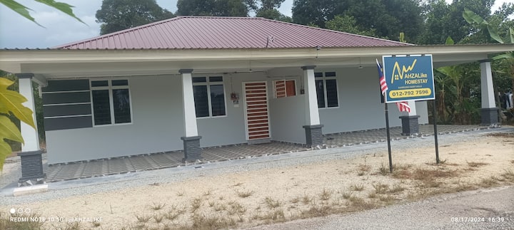 Ahzalike Homestay Muar - Muar