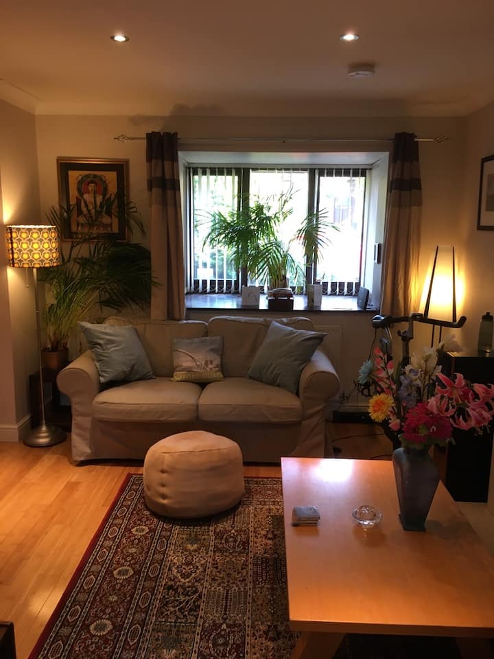 Quiet Times Away From City Noise, But Not Too Far! - Ormskirk